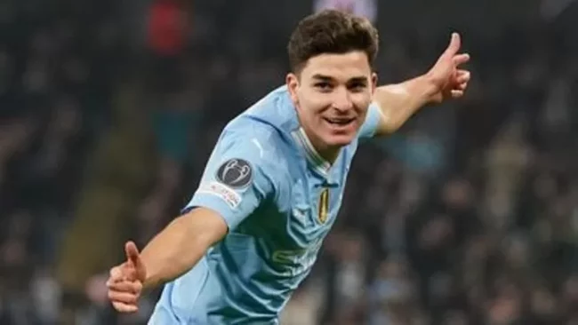 Atletico Madrid sign Alvarez for £81m from Man City