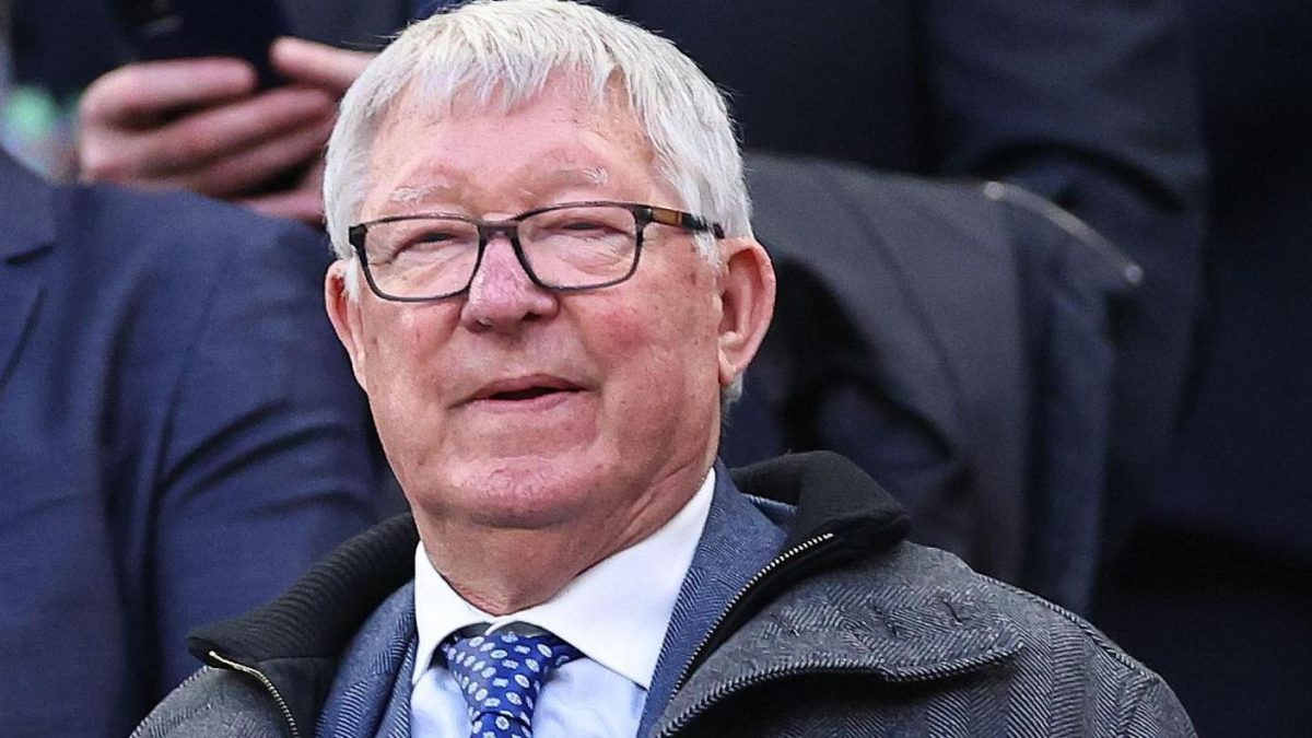 Sir Alex Ferguson taken to hospital after falling ill at Old Trafford ...